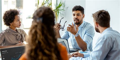 규정 준수 모니터링이란 무엇인가요 Ibm