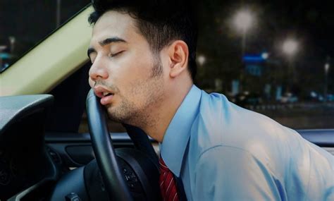 تسبب النعاس تجنب تناول هذه الأطعمة قبل القيادة Egypt Automotive