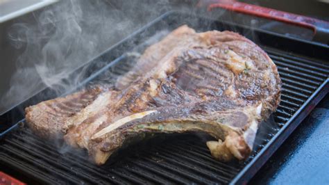 Why You Should Always Sear Before Grilling Your Steak