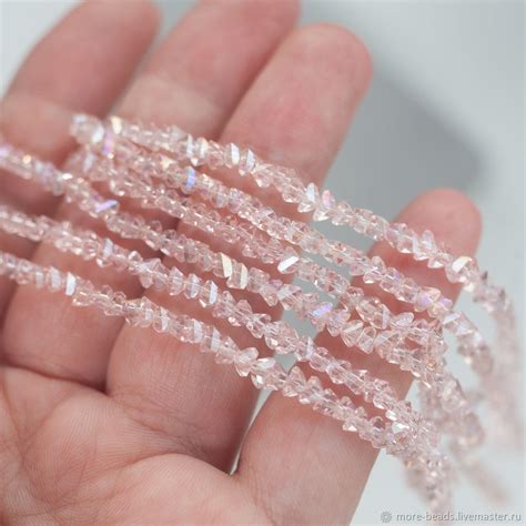 Стеклянные треугольнички 4 мм розовые с АБ в интернет магазине Ярмарка Мастеров по цене 180