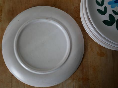 Lot De 8 Grandes Assiettes Peintes à La Main Selency