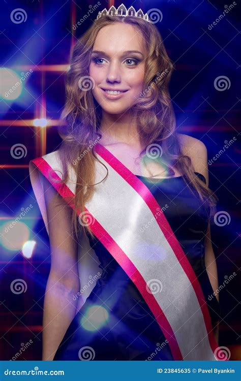 Beauty Queen Stock Image Image Of Girl Equipment Flash 23845635