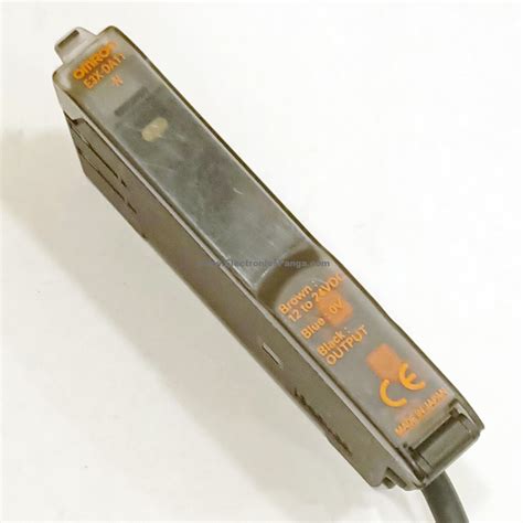 Omron E3x Da11 N Npn Photoelectric Sensor S66 Star International