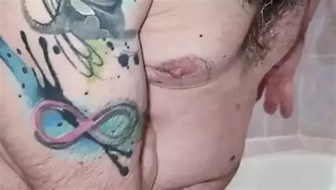 不到一分钟的美味精液 Xhamster