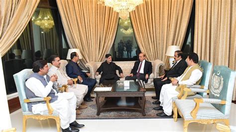 Akhtar Mengal Calls On Prime Minister Discuss Political Economic