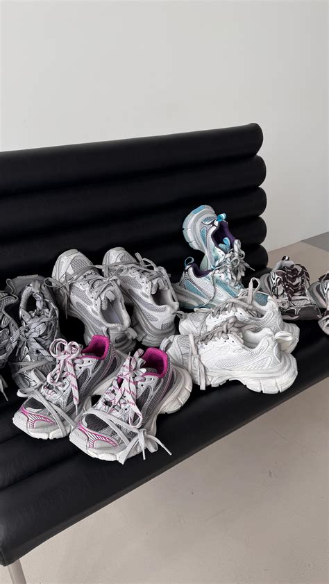 Магазин жіночого взуття 🥰 ЦІНА 5250 грн 💞 Всі кольори за запитом в Direct 💫 🌸 Розміри 36 41