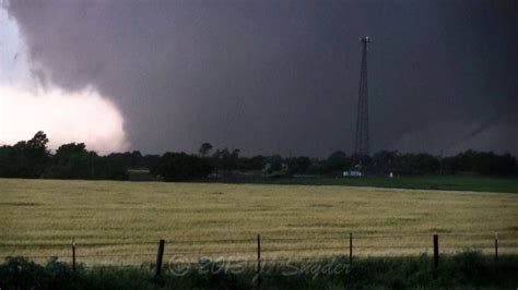 Significant Paper 31 May 2013 El Reno Tornadoes Advantages Of Rapid