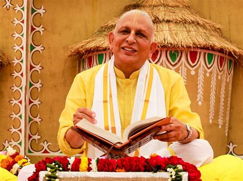 Srimad Bhagavatam Saptah With Sri M In Vrindavan