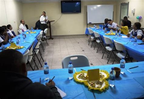 Fortalecen conocimientos en equipos de atención CSS Noticias