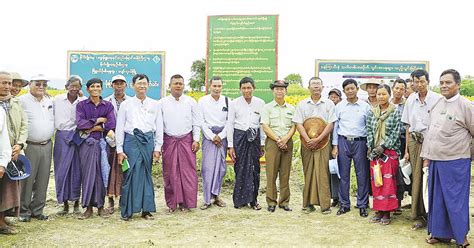 Myanmarnationalpost ဒုတိယဝန်ကြီး ဒေါက်တာတင်ထွဋ် တောင်သူများပူးပေါင်းပ