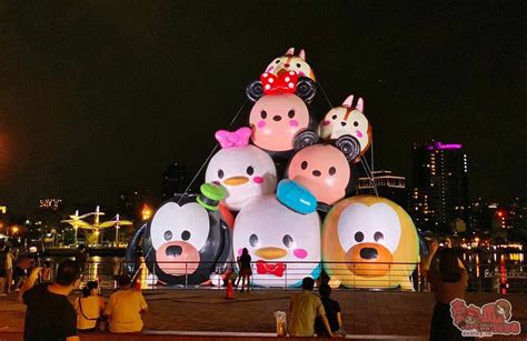 吃貨大玩咖 夜裏的15公尺高的巨萌tsumtsum真的太可愛了啦！