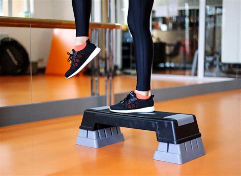 5 Bodyweight Exercises To Regain Muscle Mass In Your Legs