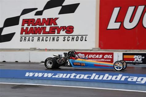 Vw Bug Drag Race Yeah Its A Thing And A Blast Idrivesocal Drag