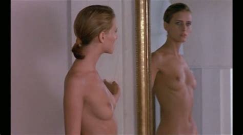 Emmanuelle IV Nude Pics Pagina 4