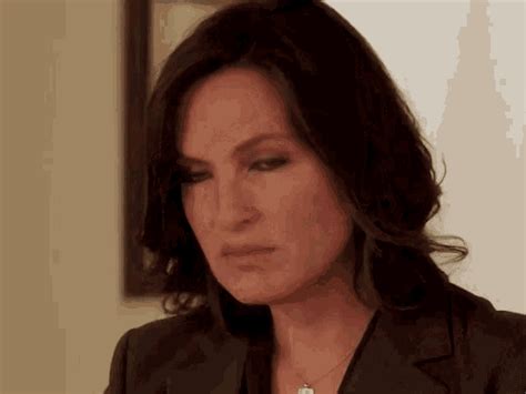 New Trending Tagged Mariska Hargitay Olivia Benson Trending Gifs