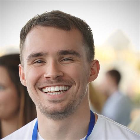 Guillain Guillain Gilliot • Threads Say More