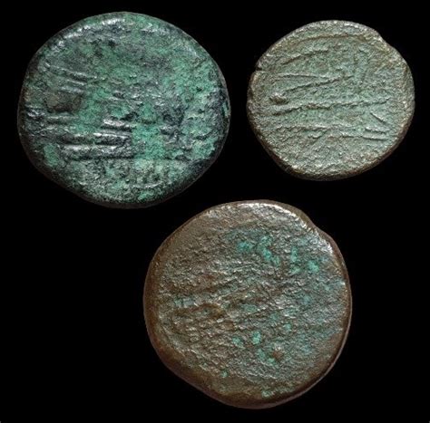 Roman Republic Lot comprising 3 Æ coins I cent BC Æ Catawiki