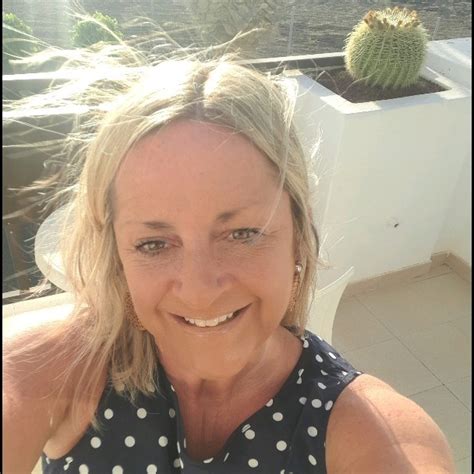 Becky Marsden Cmgr Mcmi Finance And Research Manager The University Of Huddersfield Linkedin