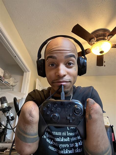 Lovell Lykaon On Twitter Idk Who Woke Up And Said My Post Are Fake