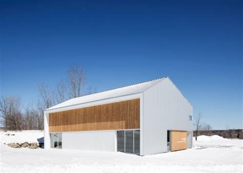 Architecture Microclimat Completes Canadian Fitness Centre For Body Builders And Gymnasts