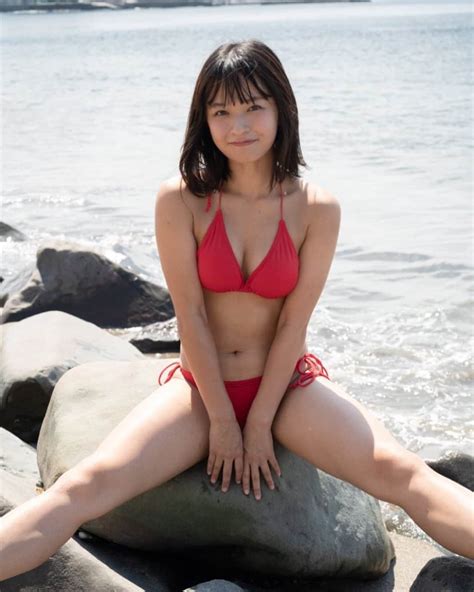 百川晴香さんのインスタグラム写真 百川晴香instagram「インスタグラビアvol533👙今日はとんでもなく早起きですおはよ😙