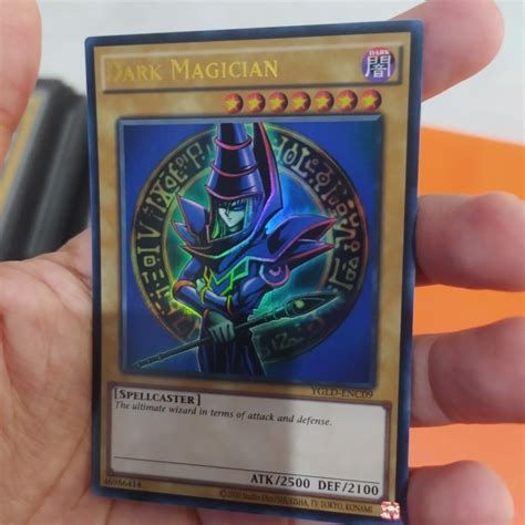 Jual Dark Magician Ygld Ultra Rare Kartu Yugioh Original Konami Iii Shopee Indonesia
