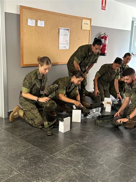Fotos Así Ha Sido El Primer Día De La Princesa Leonor Como Cadete