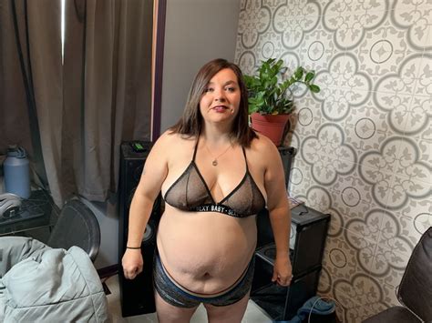 Sexy Bbw Stripping Before Sucking Dick Porn Pictures Xxx Photos Sex Images Pictoa