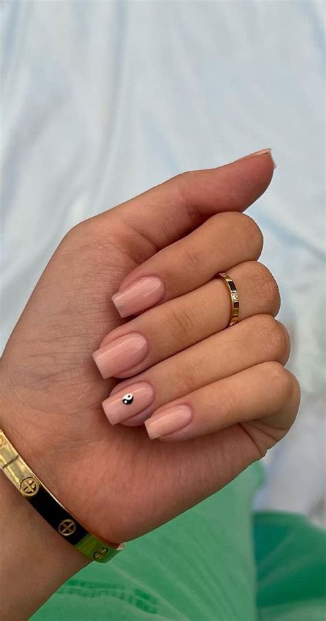 25 Beautiful Neutral Nails To Welcome 2023 Small Yin Yang Natural Nails
