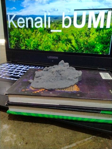 Jual 3d Print Miniatur Colomnar Joint Kekar Tiang Outcrop Geologi Shopee Indonesia