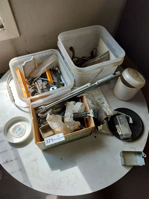 Assorted Hardware Beck Auctions Inc