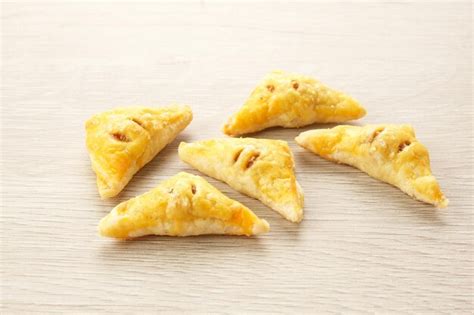 Premium Photo Pineapple Pastry Cookies With Pineapple Jam Filling