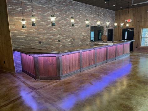 Oak Bar Rail