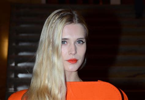 Gaia Weiss And Sean Biggerstaff