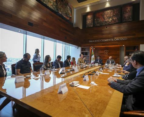 Firman Convenio De Colaboración Udeg Y El Tepjf Para Promover La
