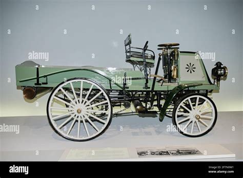 Daimler Lorry Banque De Photographies Et Dimages à Haute Résolution