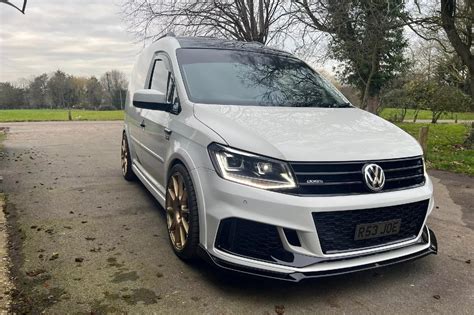 Esta Volkswagen Caddy Tiene El Motor De Un Audi Rs3 Y Más De 730 Cv
