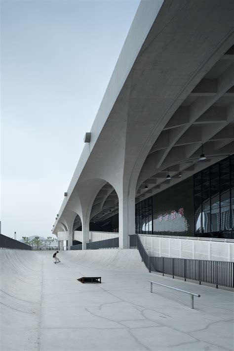 Gallery Of Indoor Sports Field Of Shaoxing University Uad 11