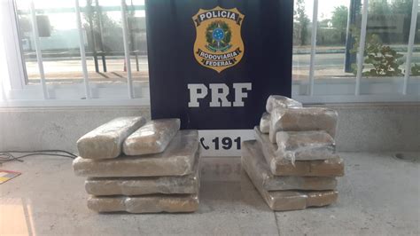 Em um intervalo de apenas 3 horas PRF em Vitória da Conquista realiza