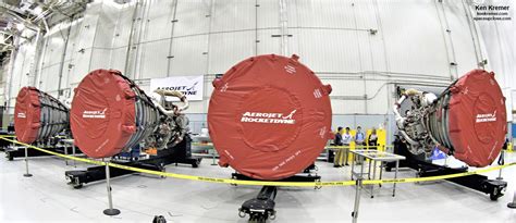 Space Upclose Nasa Buys More Sls Rocket Engines For Future Artemis
