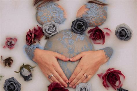 When Does Belly Button Pop Out In Pregnancy