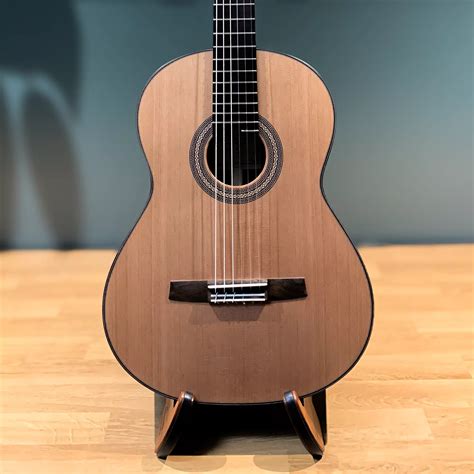Classical Guitar Academy Classical Guitar Shop Lessons And Courses