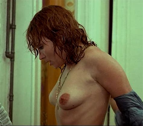 Marion Game Nuda ~30 Anni In Vous Ne Lemporterez Pas Au Paradis