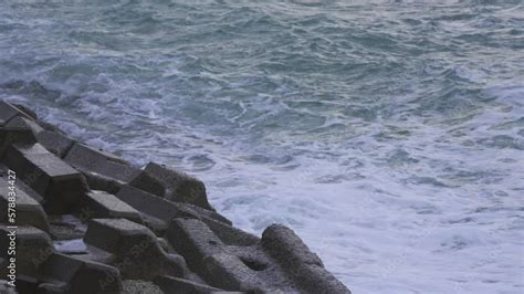 消波ブロックに打ち付ける沖縄の海の白波 Stock Video Adobe Stock