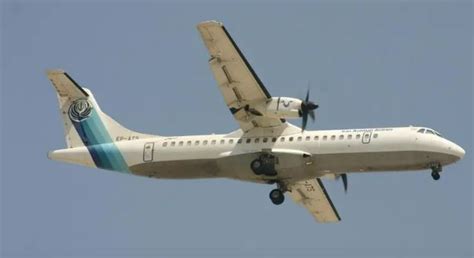 ကနေဒါနိုင်ငံတွင် မိုင်းတွင်းလုပ်သားများ သယ်ဆောင်လာသည့်လေယာဉ်ပျက်ကျခဲ့ပြီး အနည်းဆုံးလူ ၆ ဦး သေဆုံး