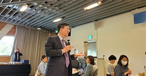 유홍림 서울대 총장 첨단융합학부 새로운 교육 만드는 실험대