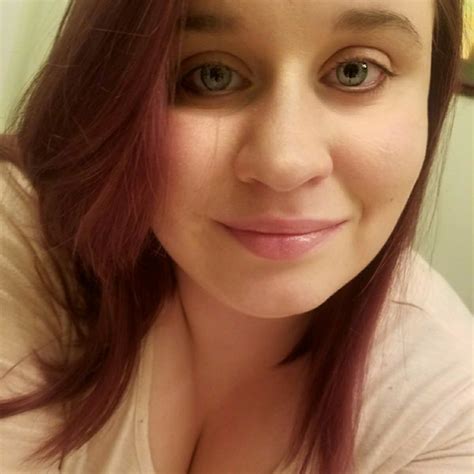 Nicole Weeses Instagram Twitter And Facebook On Idcrawl