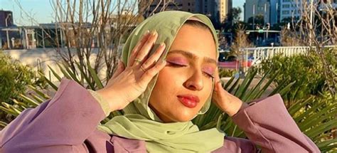 style maven zainab ashraf s signature fits show that green is a fall
