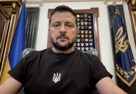 Домовлено про постачання в Україну великої партії броньованих