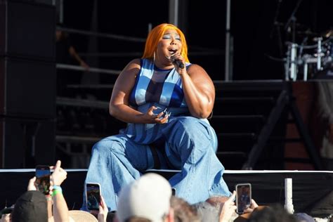 Lizzos Response To Body Shaming And Trolls